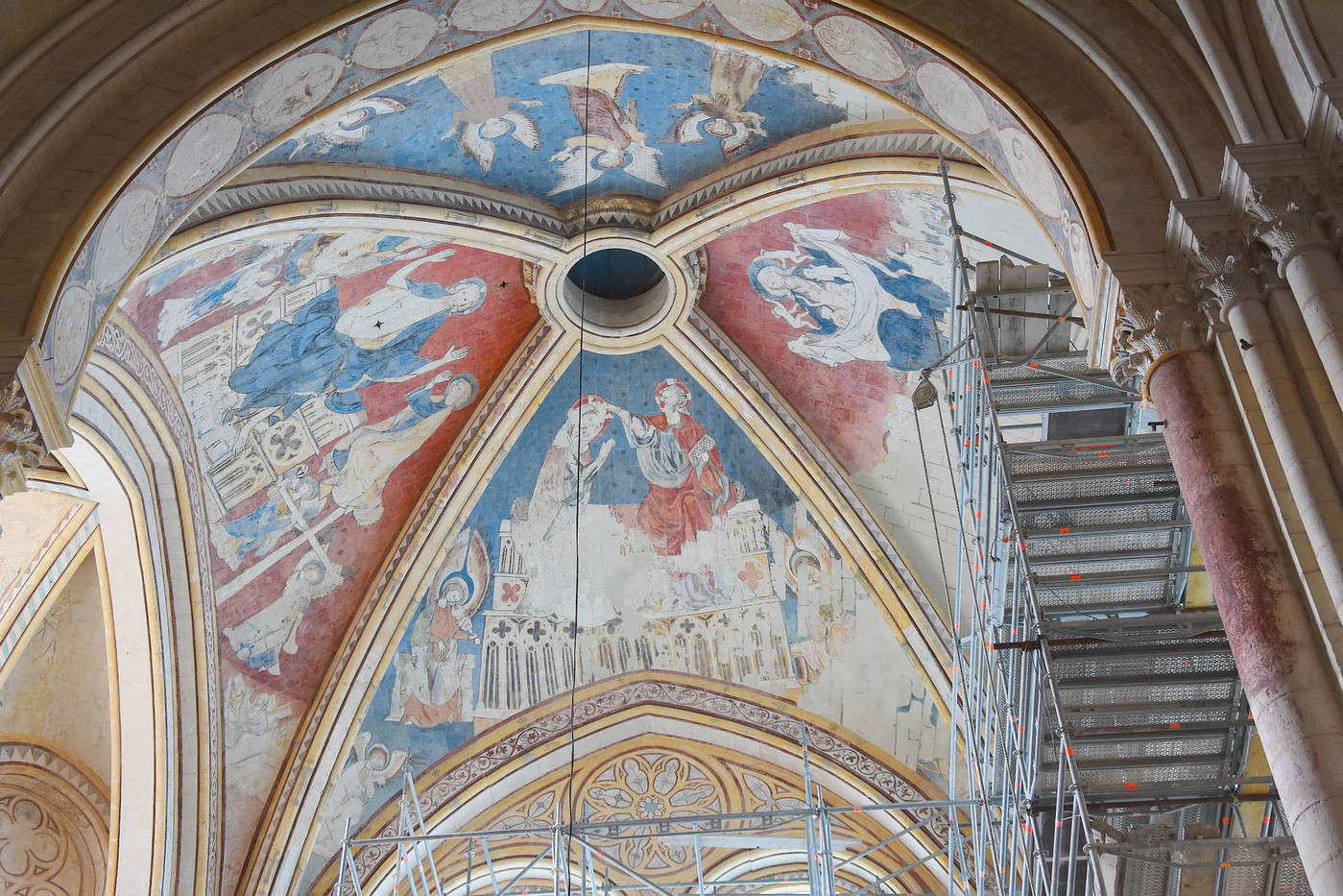Murals in the Cathedral of Poitiers - Medieval Histories