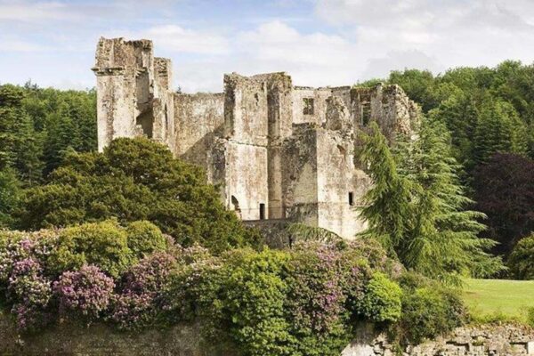 The Castle in England — Medieval Histories
