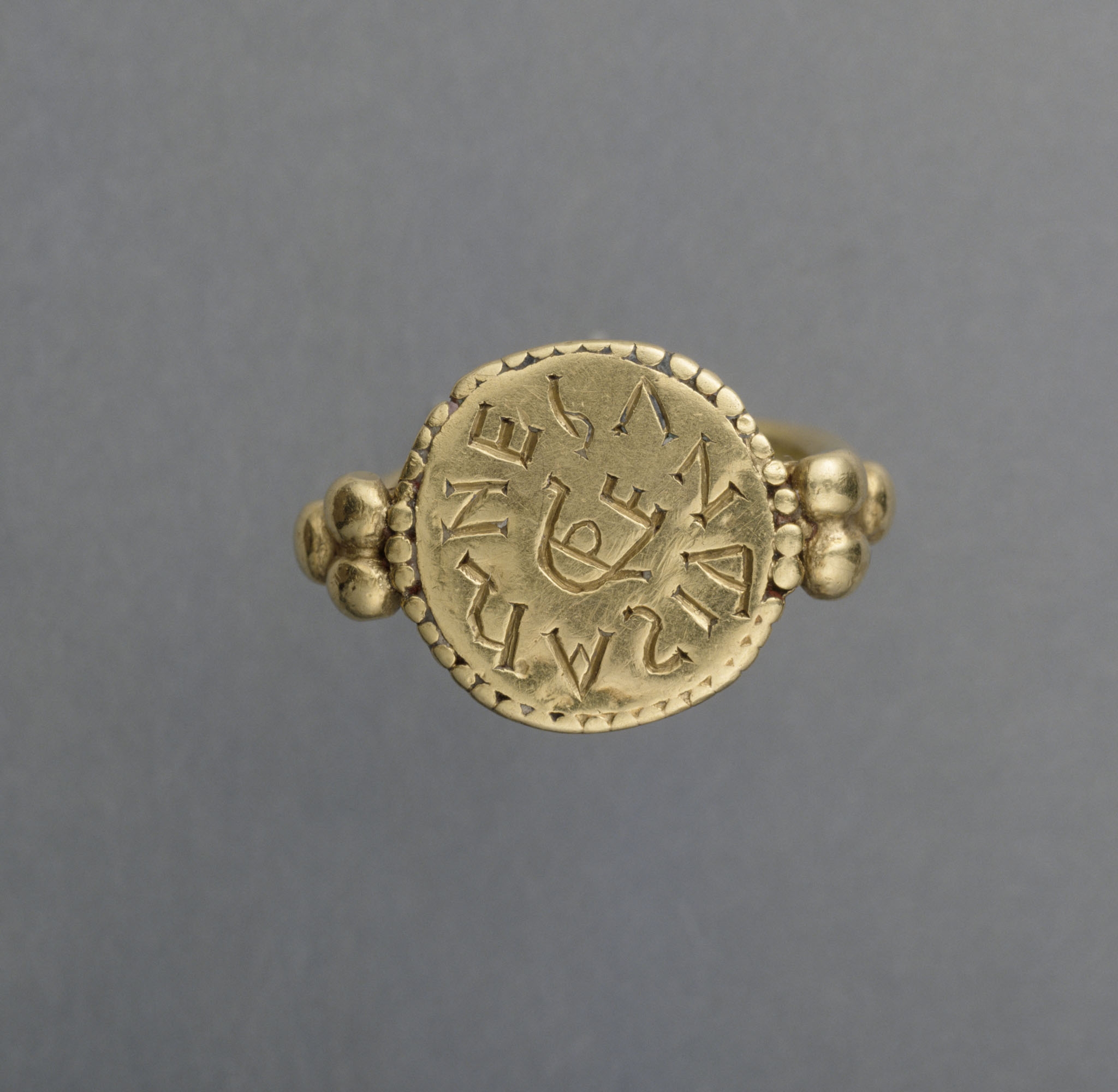 Merovingian Queens - Medieval History