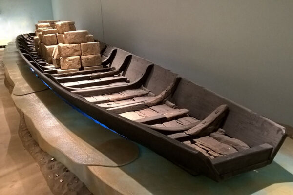 How did People in the Middle Ages Cross Major Rivers? — Medieval Histories