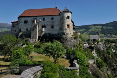 Rodenegg Castle - Medieval Histories