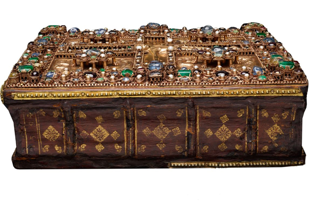 The Lindau Gospels in Brilliant Light — Medieval Histories