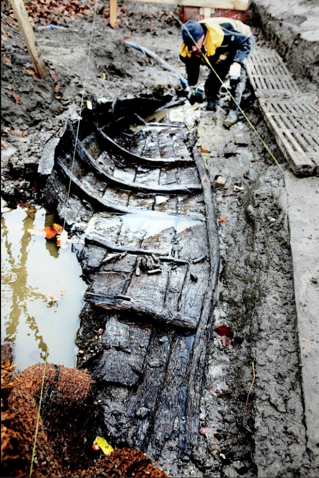 Medieval Rowing Boat - Medieval History