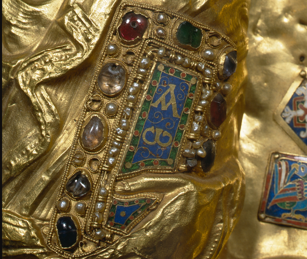 Clothing Sacred Scripture - Medieval Histories